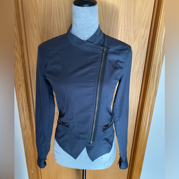 CAbi | Jackets & Coats | Cabi Womens Gray Black Asymmetrical Unlined ...